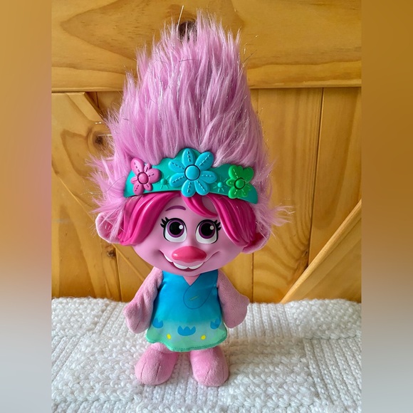 Dreamworks | Toys | Dreamworks Trolls World Tour Color Poppin Poppy ...